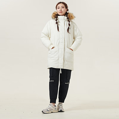 NEW BALANCE NB 女款羽绒服冬季连帽中长款外套 AWJ23345-CRM
