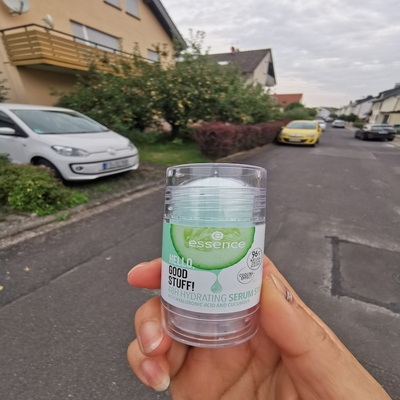 德国直邮 essence serum stick 玻尿酸黄瓜精华棒 48小时强效保湿