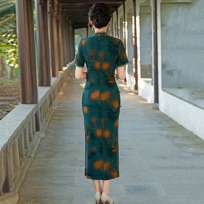 爱旗演出服装修身走秀款新款2025