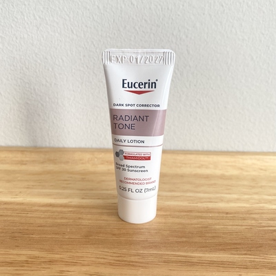 现货~美版Eucerin优色林 Radiant Tone日用防晒乳液spf30 7ml小样