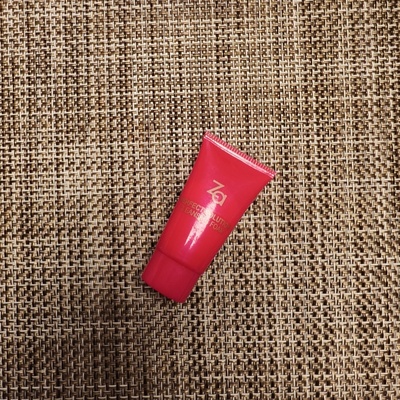 za姬芮洁面膏深层清洁深层清洁