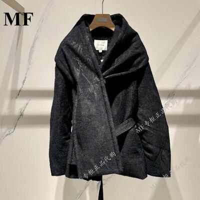 玛丝菲尔厚短款羽绒服