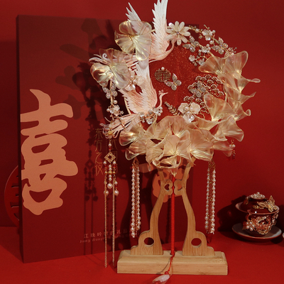 高端红色新娘团扇中式婚礼团扇