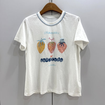8231欧货可爱休闲风草莓印花短袖T恤女圆领宽松显瘦减龄百搭上衣