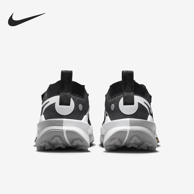 Nike/耐克女士减震跑步鞋