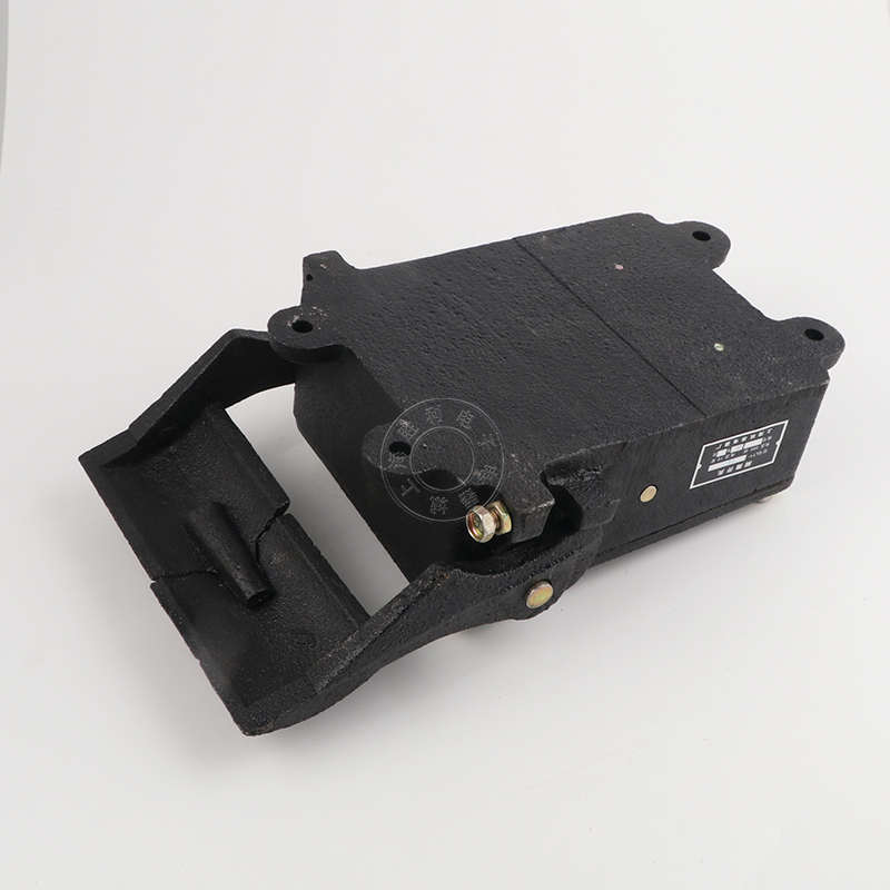 LT1-11 冲床专用脚踩开关 铸铁脚踏开关