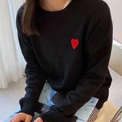 妞妞家秋季新品男女同款羊毛圆领简约百搭爱心情侣套头毛衣8625