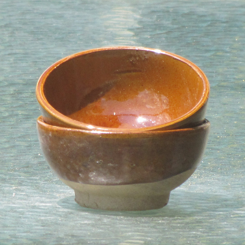 土陶碗新款中式茶具茶碗餐饮器具调料碟手工小碗喝酒碗高温烧制