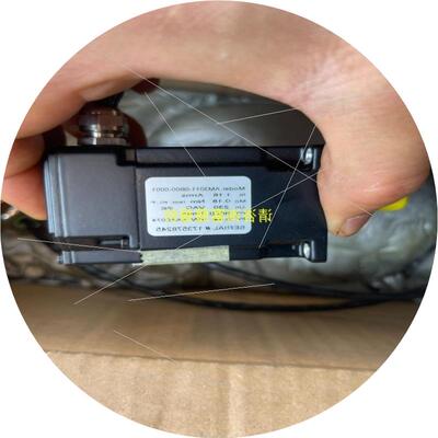 议价AM3011-0B00-0001 倍福电机 全新原包装 0.
