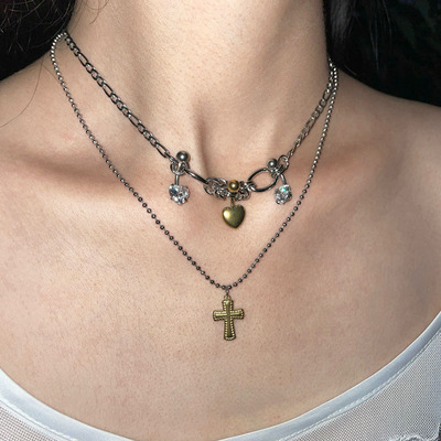 荒原原创 金银拼接爱心十字架闪钻项链百搭小众新款锁骨链朋克