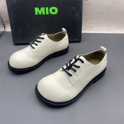 MIO米奥牛皮真皮断码撤柜女鞋圆头平跟系带防滑气质时尚单鞋