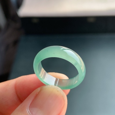 天然A货冰种翡翠天空蓝素圈戒指