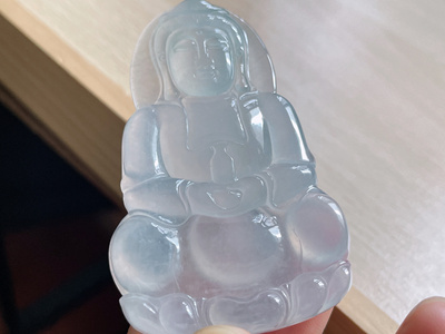 缅甸天然翡翠A货白冰大观音，大尺寸，65.4-41.3-5.8，29.41g