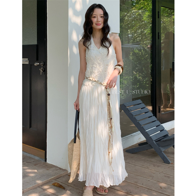 BestU法式V领无袖连衣裙女