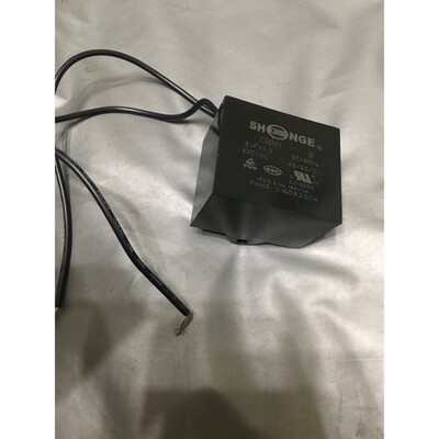 SHENGE CBB61 8UF 50/60HZ  400VAC 电容