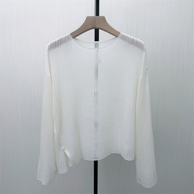 艾W●2026春季新品 镂空长袖罩衫女宽松慵懒风套头针织衫上衣5211
