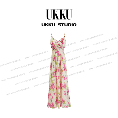 127【UKKUSTUDIO】【粉色蔷薇】夏季时尚气质收腰吊带连衣裙