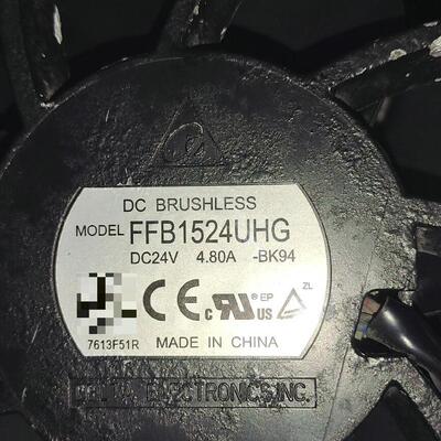 议价FFB1524UHG 工业直流无刷散热风扇 DC24V 适配ABB变频器维修