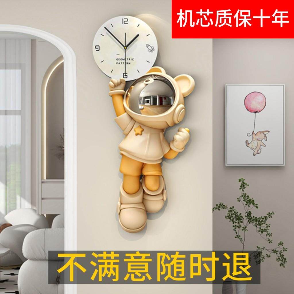 太空人卡通钟表挂钟客厅2025新款背景墙装饰画 画艺术时钟挂墙高