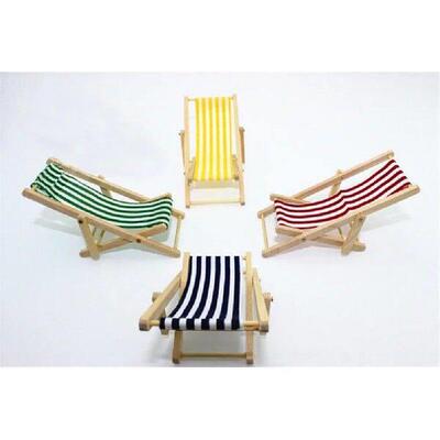1:12 Scale Foldable Wooden Deckchair Lounge Beach Chair For
