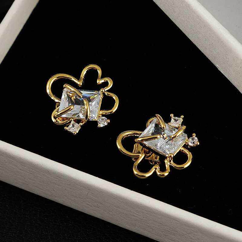 High-end earrings female niche design fashion 18k zircon ear