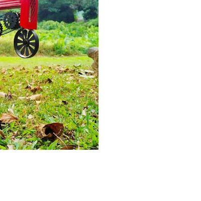 Metal Outdoor Stake Rotatable Tractor Spinner Wind Spinner