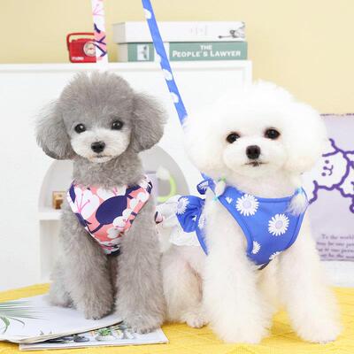 狗UGF衣服2023迪新款春夏绳装可挂牵引泰比熊奶中小型犬气质牵狗