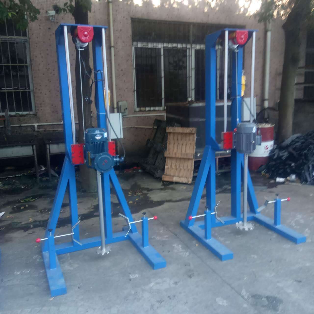 供应7.5kw高速分散机 液体化工用搅拌机 色浆颜料搅拌高速分散机