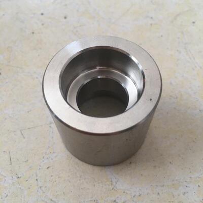 不锈钢锻制单承口管箍 SW CL3000 304/06Cr19Ni10承插焊中间接头