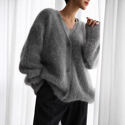 BIGWIG women's autumn and winter plush knitted cardigan