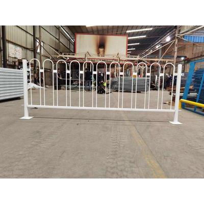 式护栏生产交通设施安全人行道市政公路围栏京防隔离马路厂家护栏