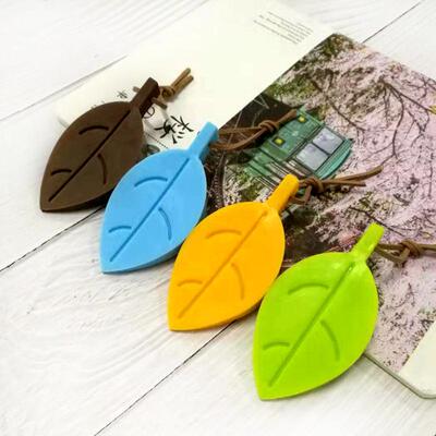 Creative Leaf-Shaped Door Stopper for Children - 3D Hangable