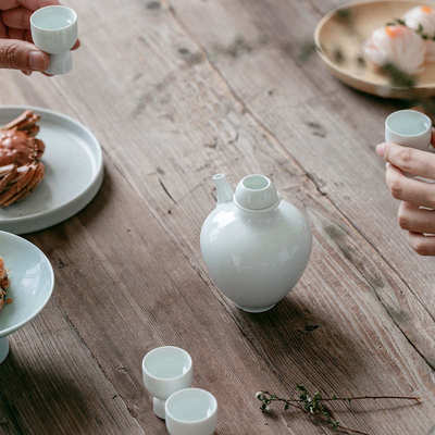 中式复古陶瓷酒具套装家用一口白酒杯小酌一人独饮酒器酒蛊酒壶