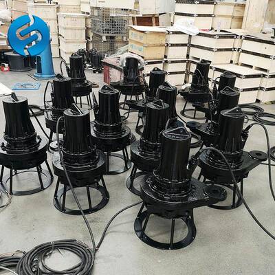 铸件式潜水曝气机离心式潜水曝气机QXB4KW离心式潜水曝气机