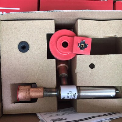 意大利卡乐电子膨胀阀E2V30:E2V30BSM00-ECV30BSM0