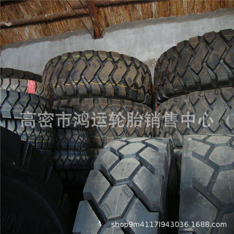 供应现货 工程机械华鲁18.00r25矿用轮胎港口吊车轮胎1800r25