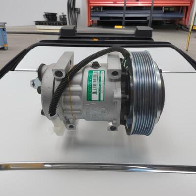 汽车空调有限公司SE7H15 10275A华菱汉马压缩机