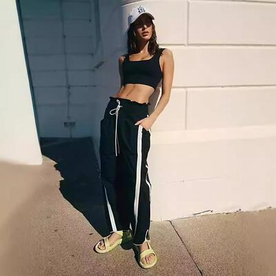 2025 New Arrival Spring Womens Drawstring Sweatpants Side