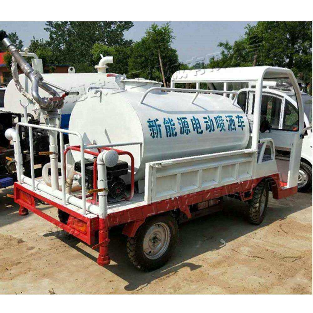 电动型四轮洒水车 学校小区广场1.5方喷水车 市政道路绿化浇水车