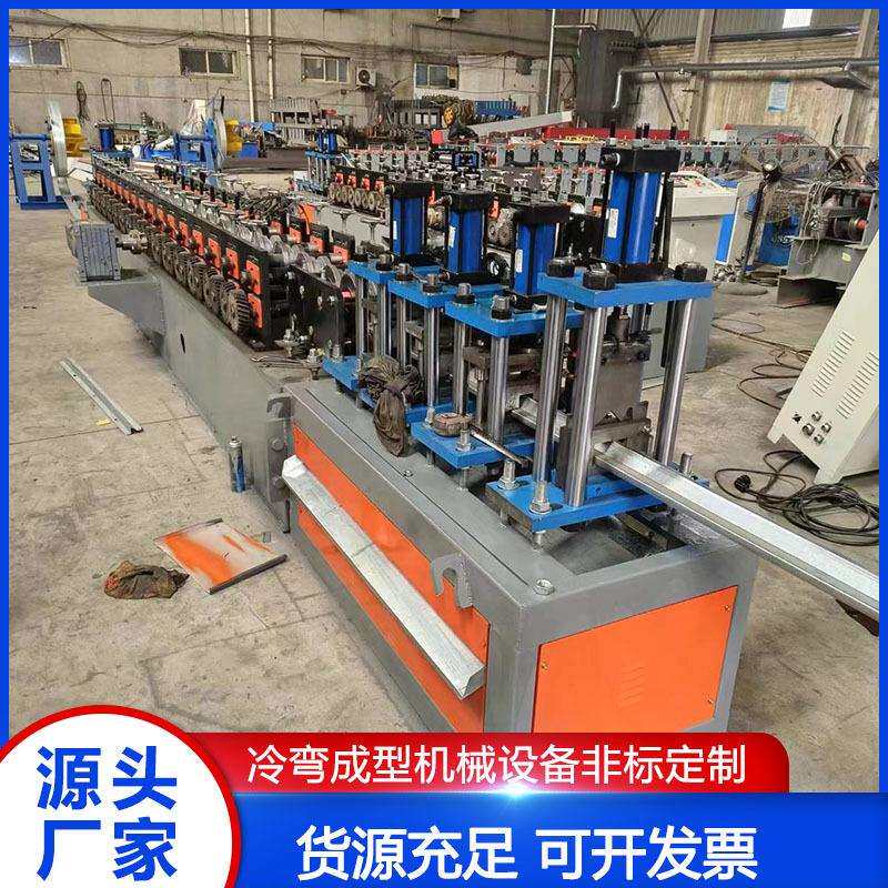国烨机械出品畜牧养殖设备 育雏笼养鸡机器全自动设备
