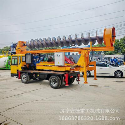 工程基建地基打桩机轮式旧房改造螺旋钻孔机电动打桩压实一体机