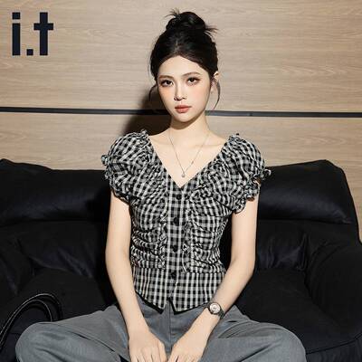 it izzue黑格V领泡泡短袖衬衫女2025夏季独特小衫收腰甜辣上衣潮