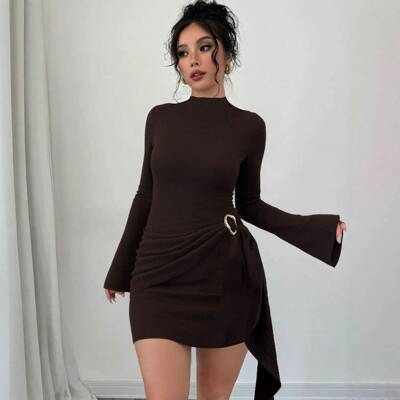 Women's Slim-Fitting Dress  Elegant Draped Style Classy