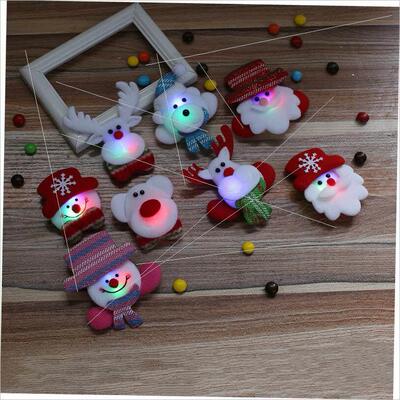 Christmas led with light creative elderly light brooch灯