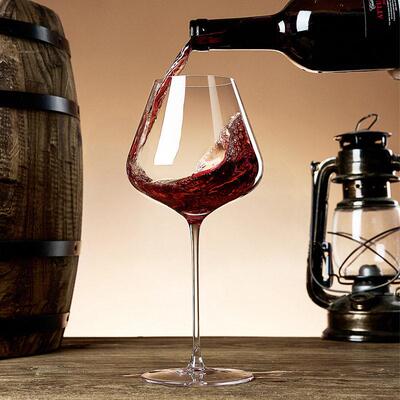 Red wine glass set, light luxury wake-up wine vessel