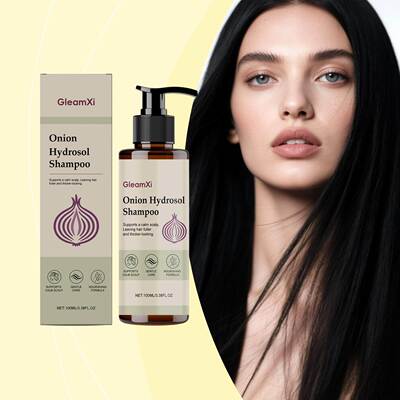 GleamXi Onion Shampoo cleanses and softens hair, providing d