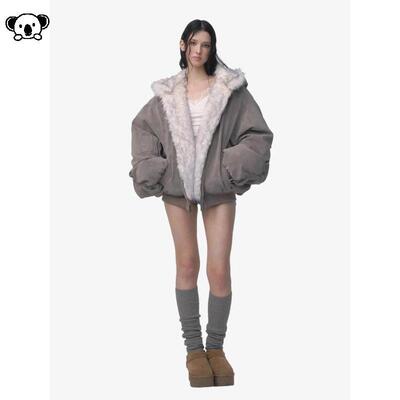 E 86069 Reversible Hooded Jacket Oversized Fur宽松夹克