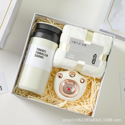 QVS实用三手八妇女节伴礼套装送员工生日公司活动团盒周建年庆礼