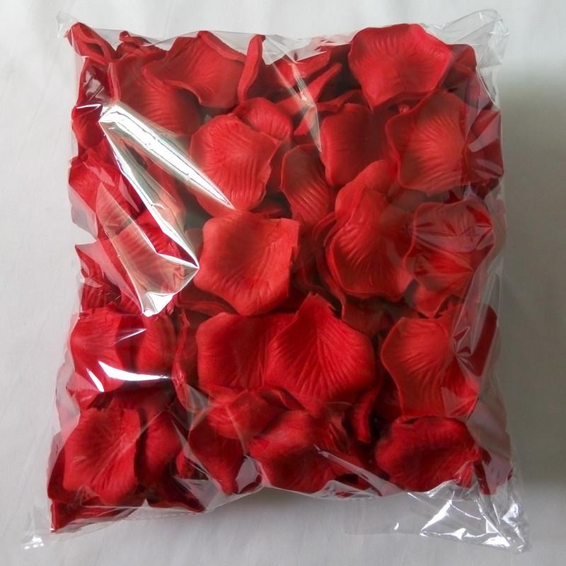 婚庆用品结婚礼场景婚房布置装饰无纺布仿真玫瑰花瓣手抛假花瓣
