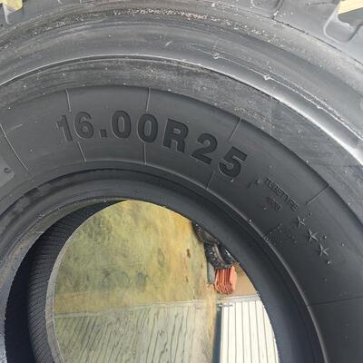 1600R25全钢宽体车轮胎16.00R25矿山自卸车工程机械轮胎耐磨